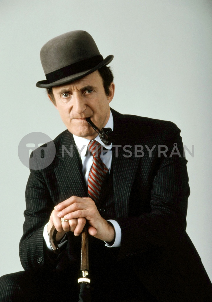 NOBODY'S PERFECT, Ron Moody, 1980, photo: Robert Phillips / Everett ...