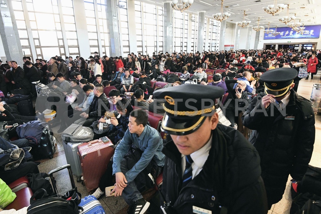 Spring_Festival_travel_rush_in_China_84179.jpg-a0b87