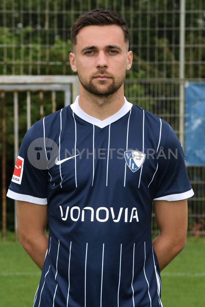 Milos Pantovic; VfL Bochum; 1.BL, Porträttermin 2021/2022 Bochum ...
