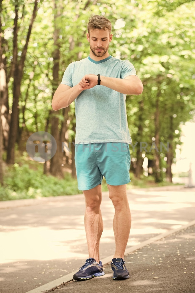 Sport coach. Sport wellbeing and self care. Handsome man sporty outfit ...