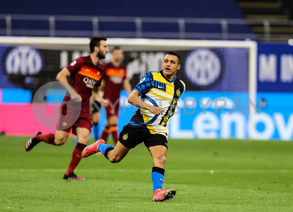 Italy: Italian football Serie A match - Inter - FC Internazionale vs AS ...