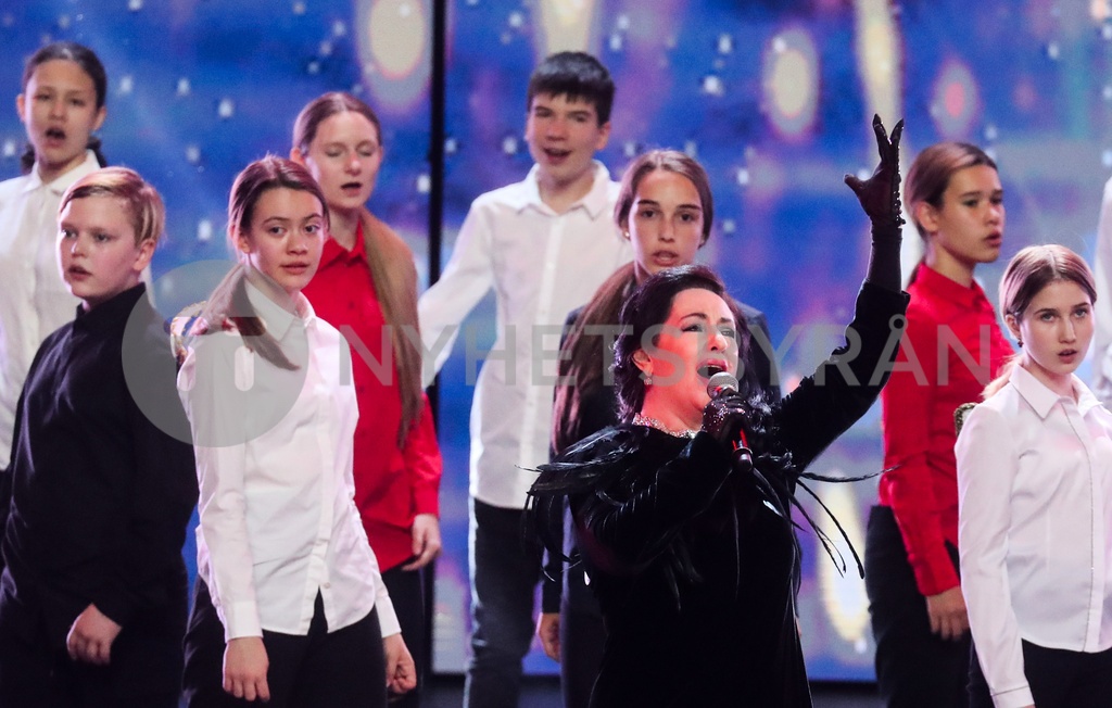 Russia: Neposedy children's music group celebrates 30th birthday