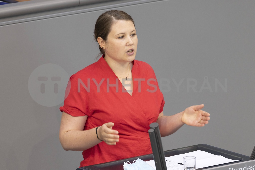 Dr. Carolin Wagner, SPD, spricht im Bundestag. Berlin, 23.06.2022. Berlin Deutschland *** Dr ...