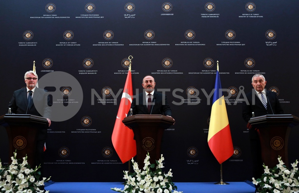 TURKEY-ROMANIA-POLAND-POLITICS-DIPLOMACY-MEETING