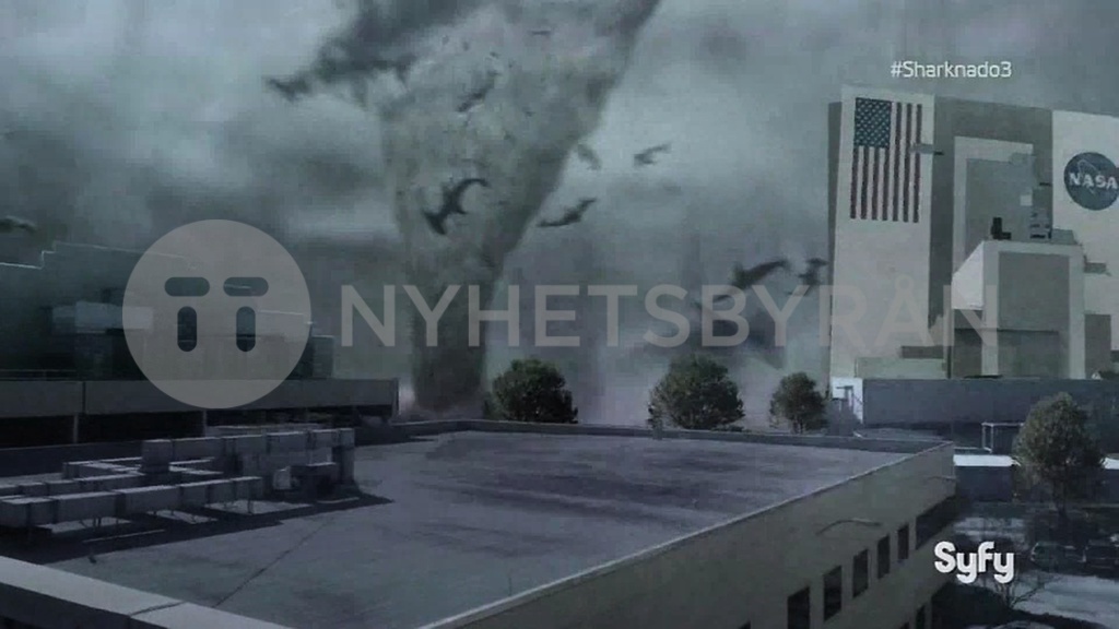 Scene from Sharknado 3 - XPUSJP