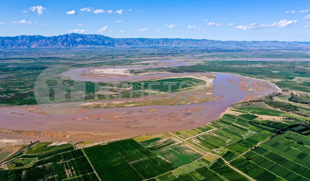 CHINA-INNER MONGOLIA-YELLOW RIVER-SUNSET (CN)