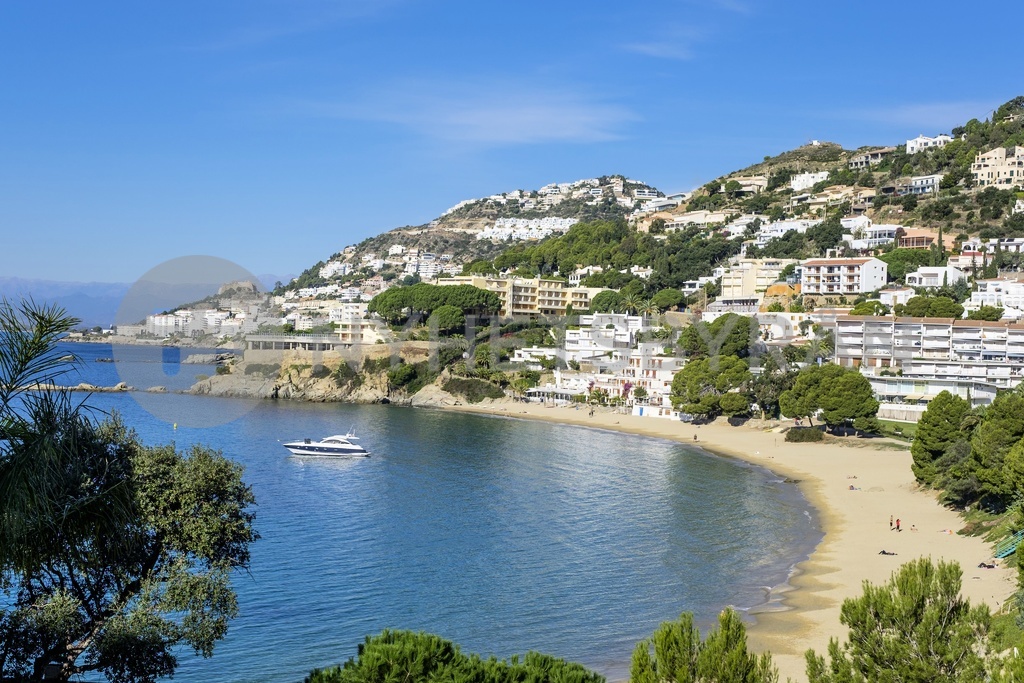 Spain catalonia hiking roses to cadaques on gr european long distance path