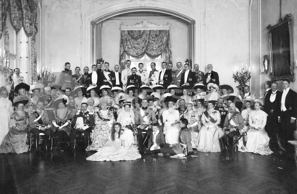 Marriage of Prince Heinrich XXXIV. Reuss j. Princess Sophie L., Renata ...