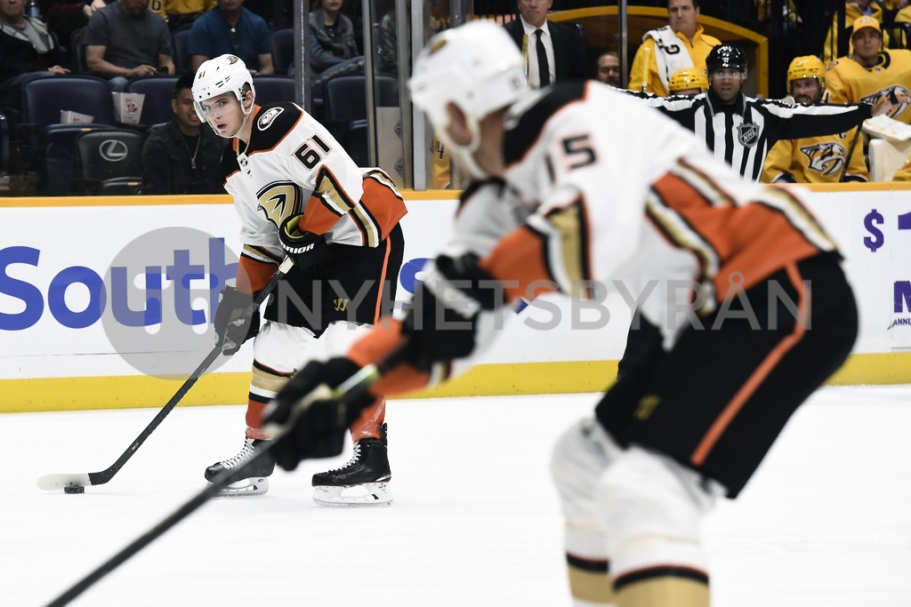 Ducks_Predators_Hockey_56304.jpg-c2a67