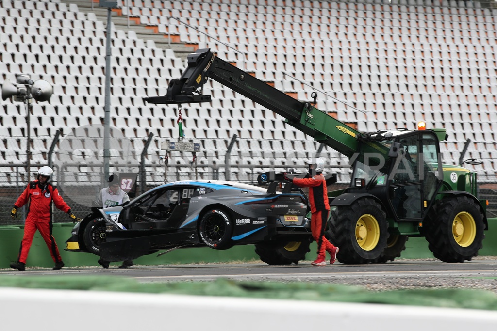 Das Auto von Paul Di Resta (GBR) (R-Motorsport - Aston Martin Vantage ...
