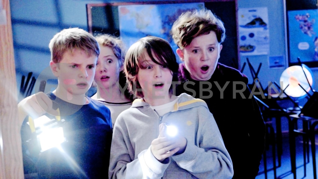 SPOOKY STAKEOUT, Harry Behan, Lioyd Hogan, 2016. © Dark Sky Films ...