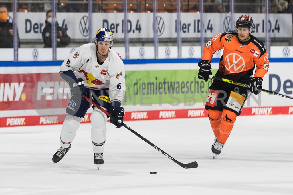 Grizzlys Wolfsburg - EHC Red Bull Muenchen Andrew O Brien (EHC Red Bull ...