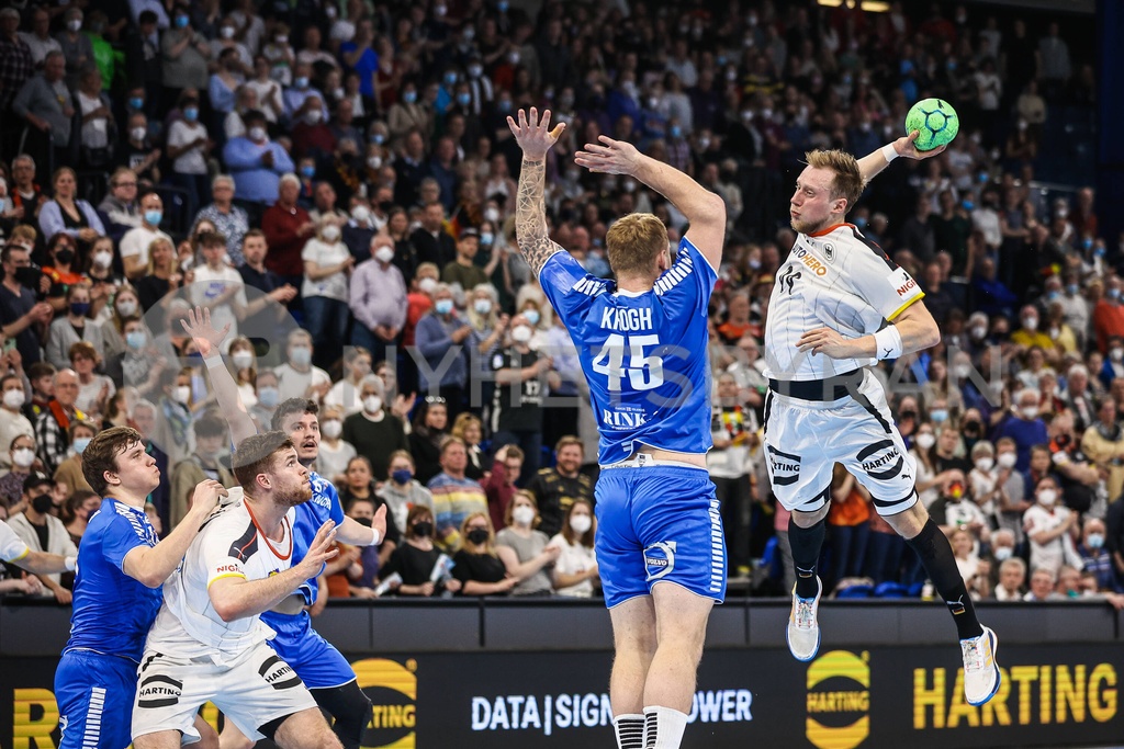Handball I Herren I Saison 2021/2022 I WM Play-Offs I Deutschland - Färöer I 13.04.2022 ...