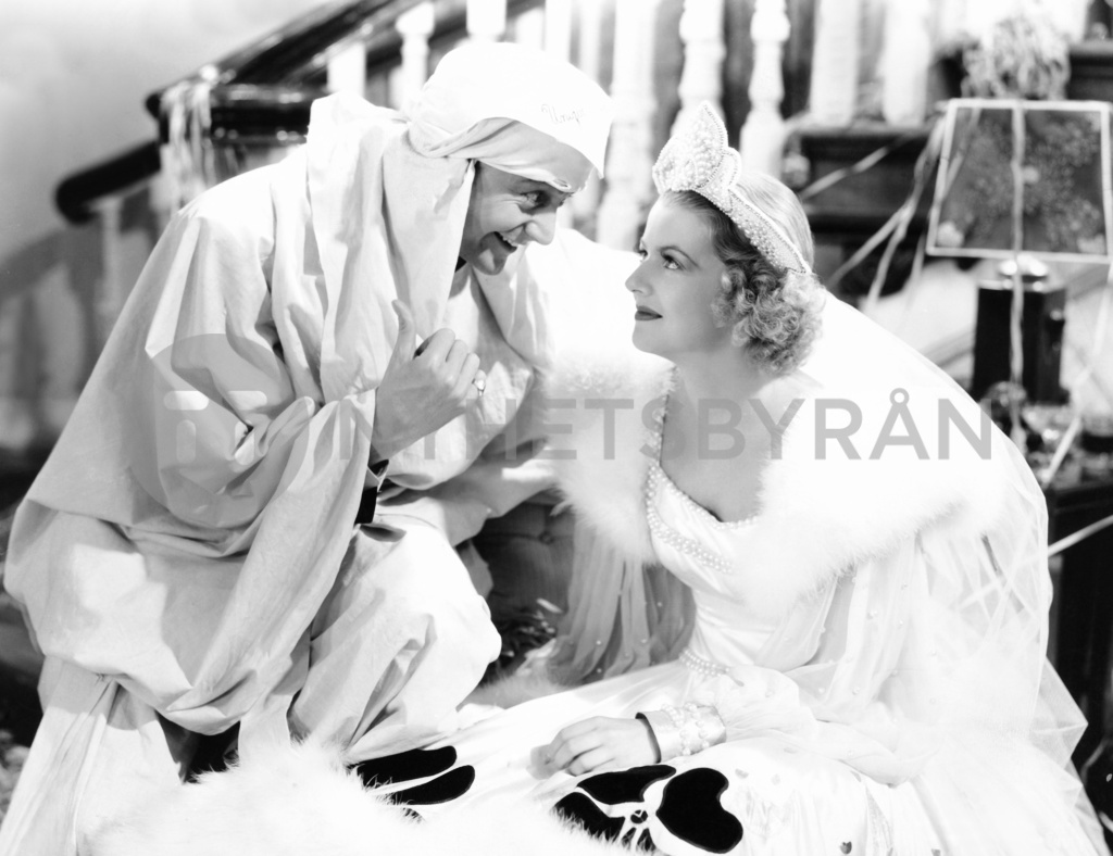 CALM YOURSELF, from left: Robert Young, Betty Furness, 1935
