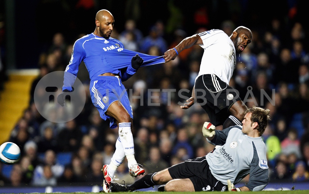 SOCCER-ENGLAND/CHELSEA-DERBY