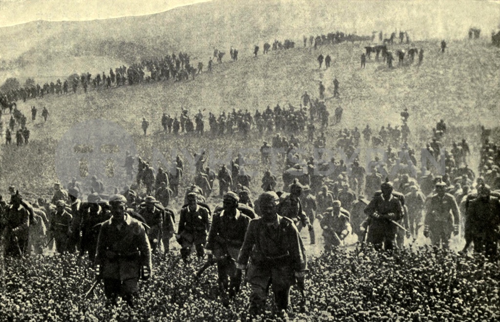 World War 1. German infantry advancing during pre-WW1 maneuvers. Ca. 1914.