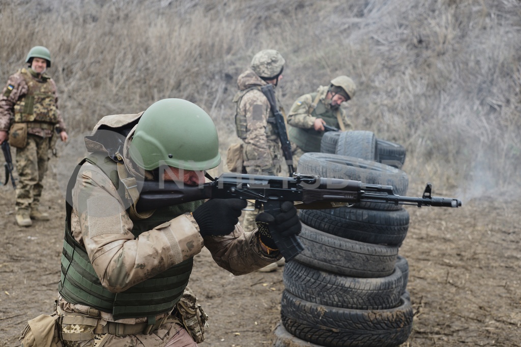 68th brigade of Ukrainian army undergoes military training in Donbas Region