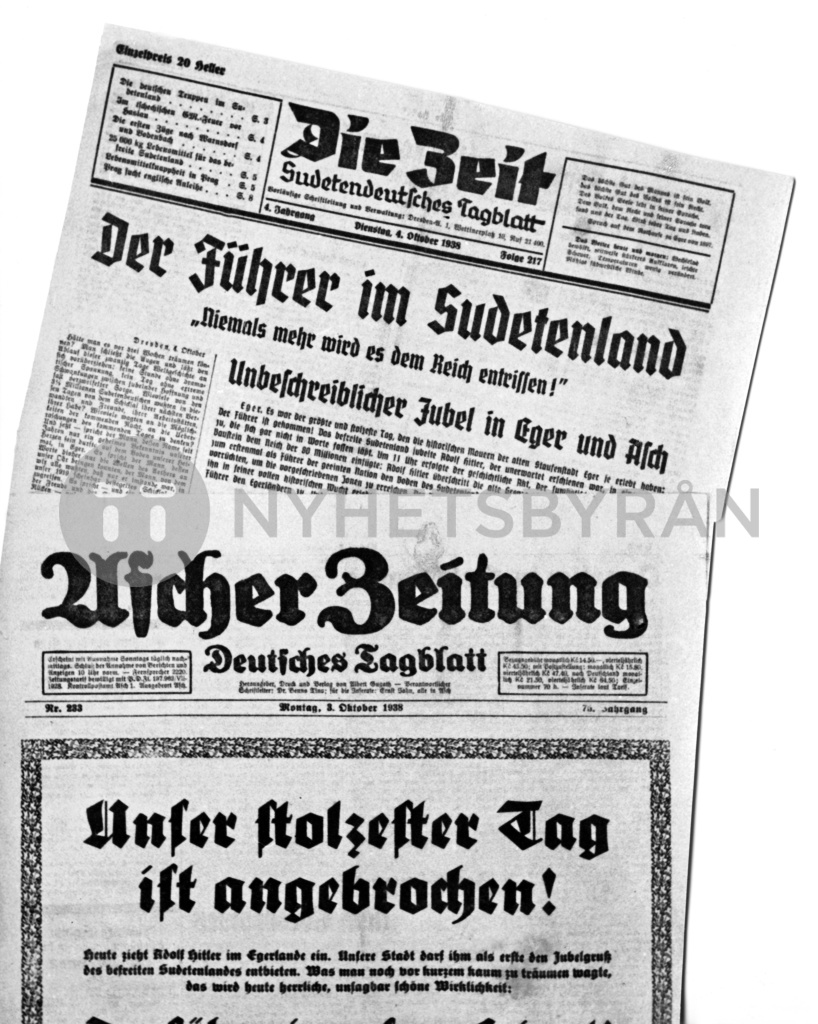 Excerpts from two newspapers, 1938