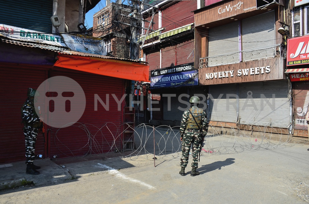 COVID-19: Curfew extended in Kashmir, India - 18 May 2021