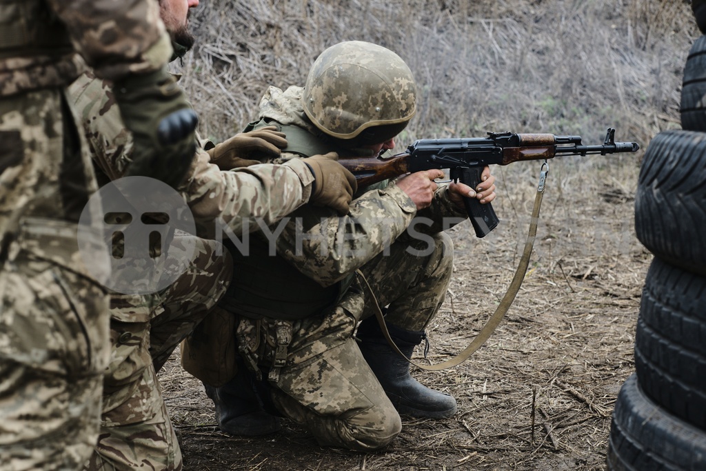 68th brigade of Ukrainian army undergoes military training in Donbas Region