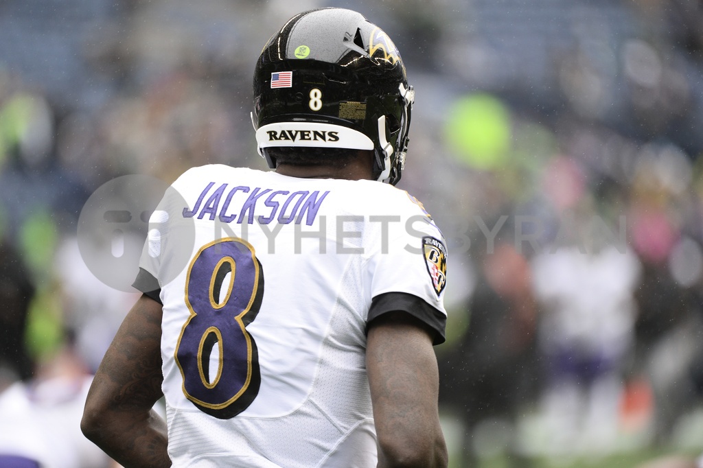 SEATTLE, WA - OCTOBER 20: Baltimore Ravens quarterback Lamar Jackson (8 ...