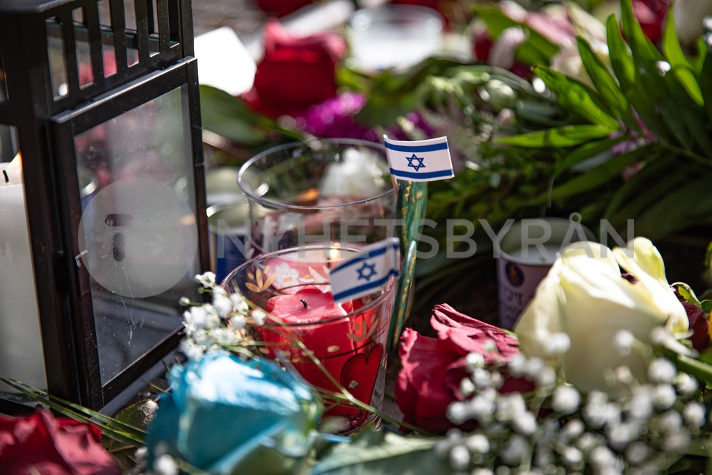 Germany: Mourners Gather At Israeli Embassy In Berlin Following Deadly ...